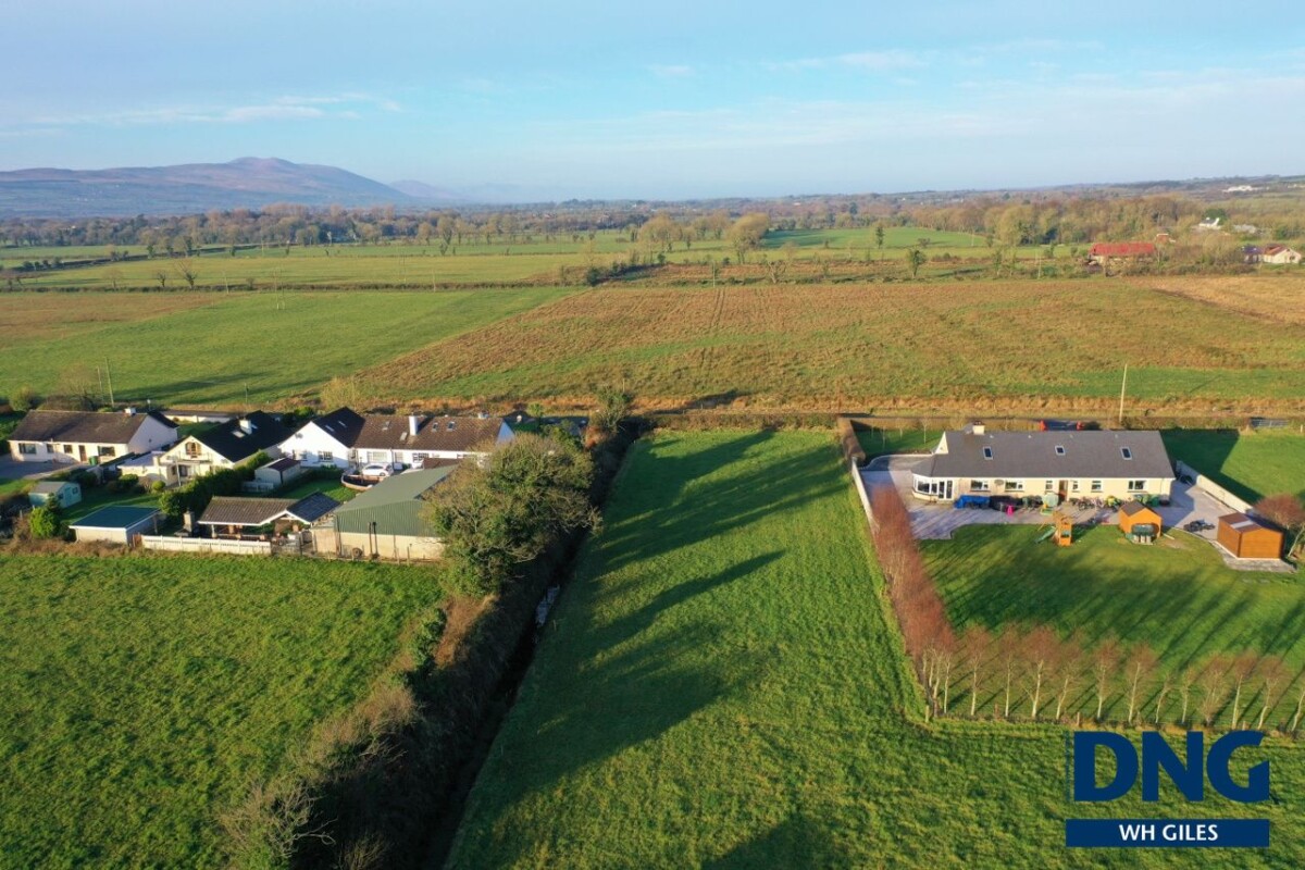 Maglass East, Tralee, County Kerry – DNG WH Giles Tralee