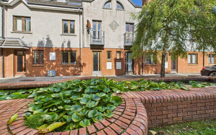 9 St John`s Court, Tralee, County Kerry. V92 RK65 – DNG WH Giles Tralee